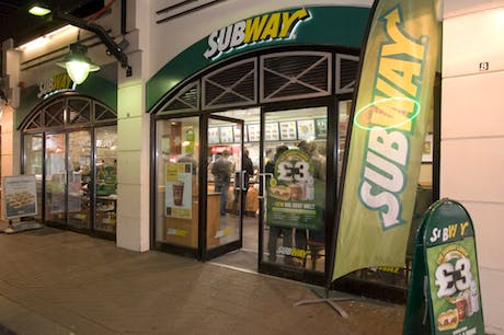 Subway targets 3,000 outlets by 2020