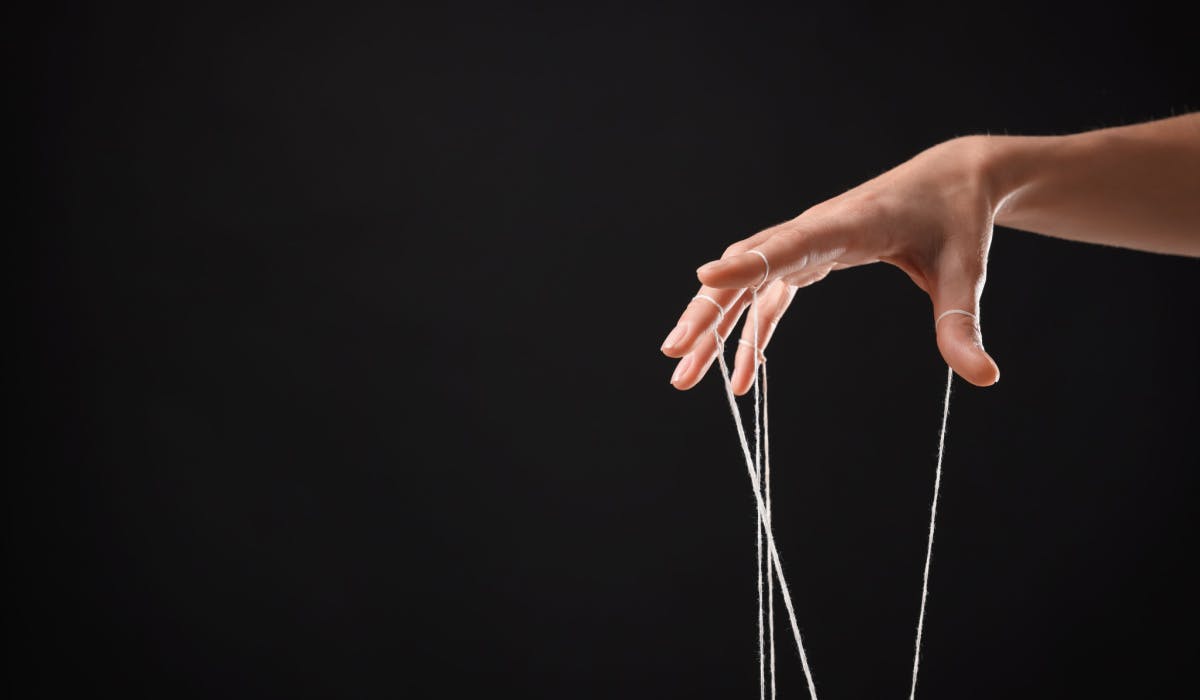 Three simple approaches to cut the strings that pull on your mind